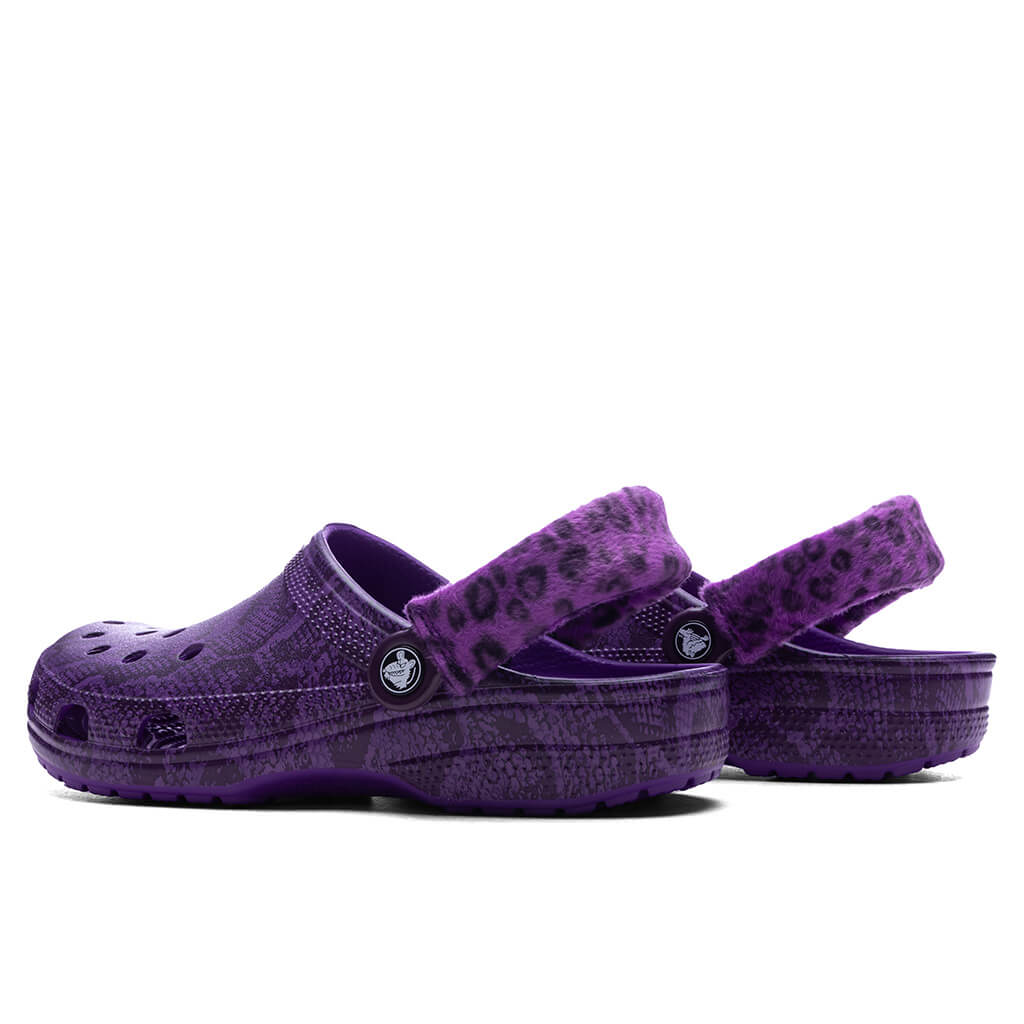 Crocs x Stray Rats Classic Clog - Ultraviolet – Feature