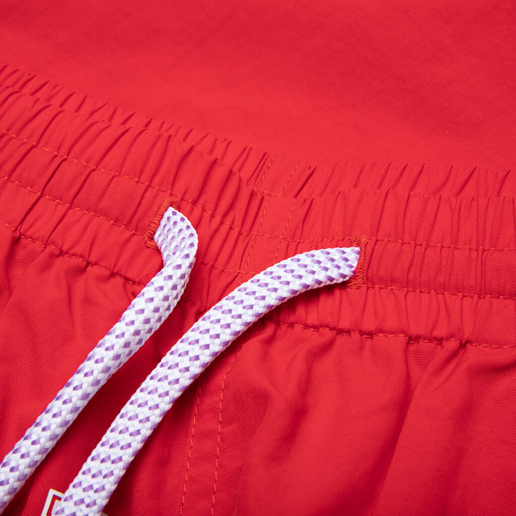 Sunrise Short - Red – Feature