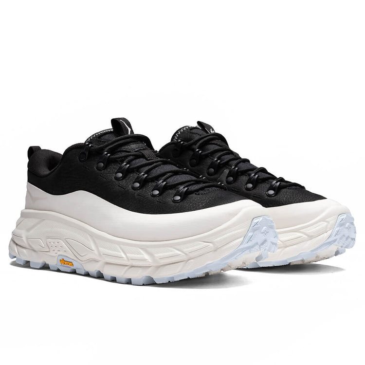 Hoka x Hidden Characters Tor Summit - Snow White/Black – Feature