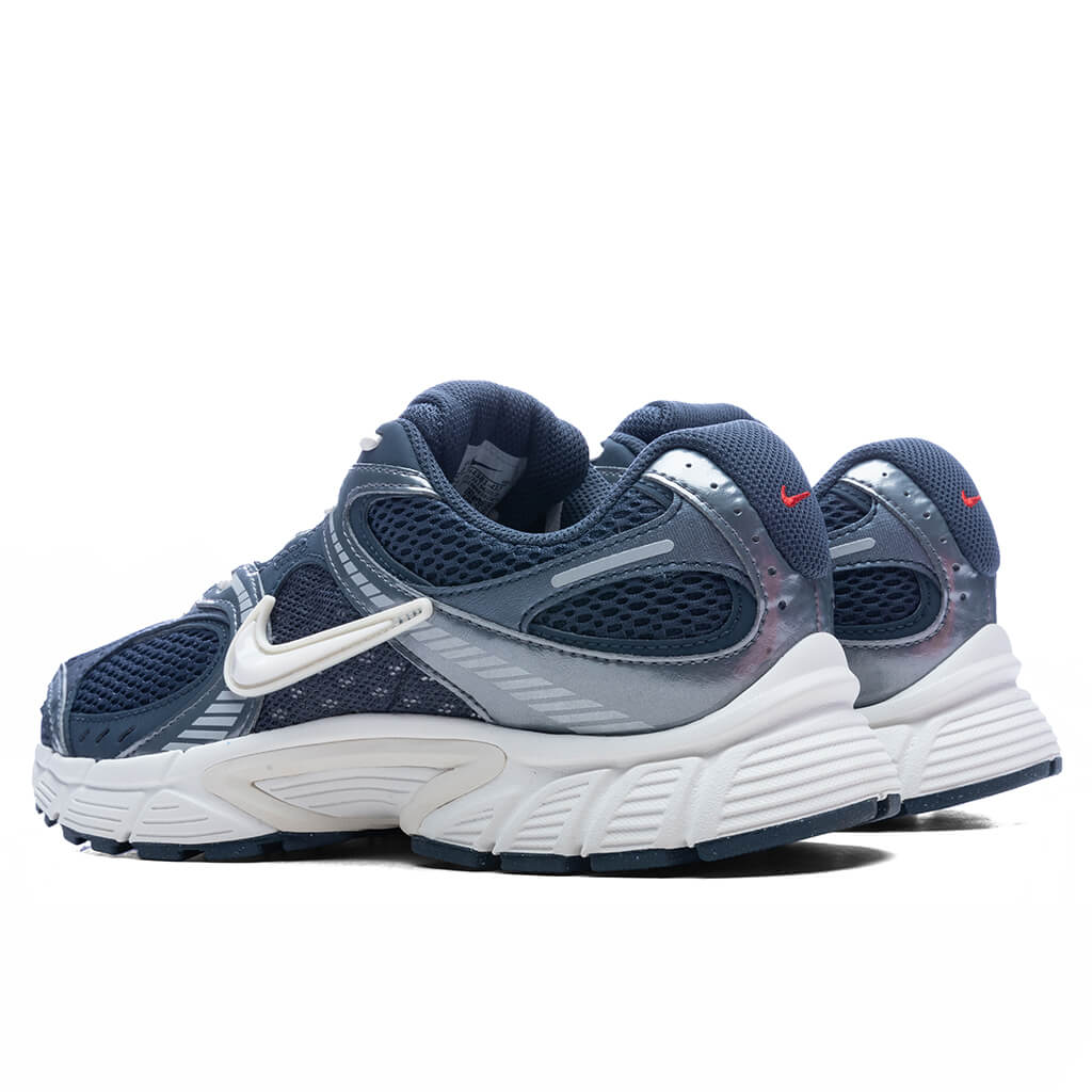 V5 RNR - Thunder Blue/Sail/Pale Ivory/Cool Grey – Feature