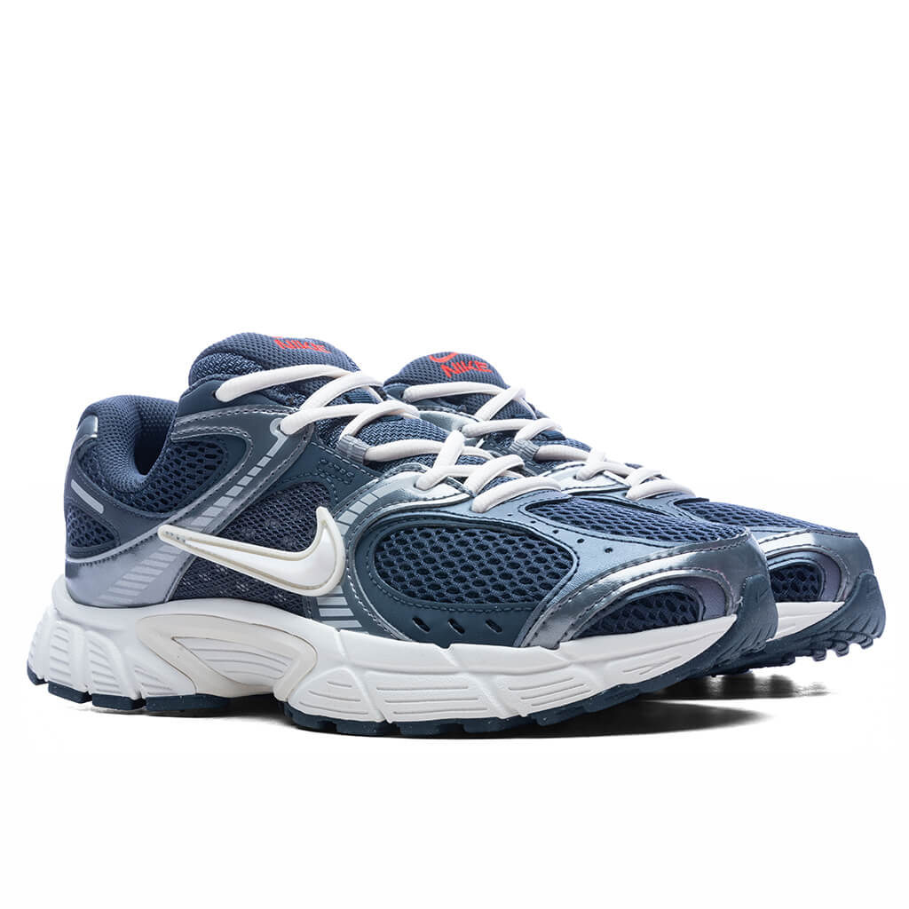 V5 RNR - Thunder Blue/Sail/Pale Ivory/Cool Grey – Feature