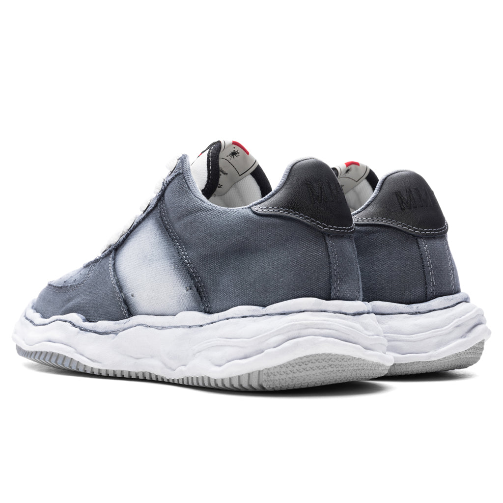 Wayne Low Top Sneakers - Black – Feature