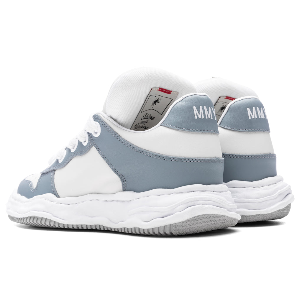 Wayne Low Top Sneakers - Grey/White – Feature