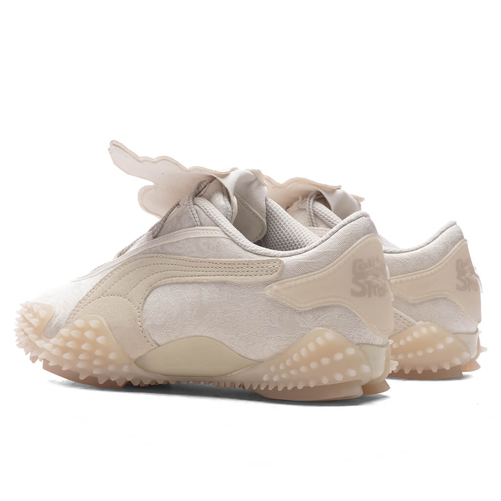 Puma x Collina Strada Women's Mostro - Warm White/Alpine Snow – Feature