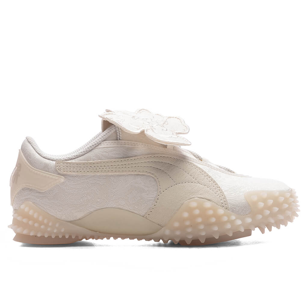 Puma x Collina Strada Women's Mostro - Warm White/Alpine Snow – Feature