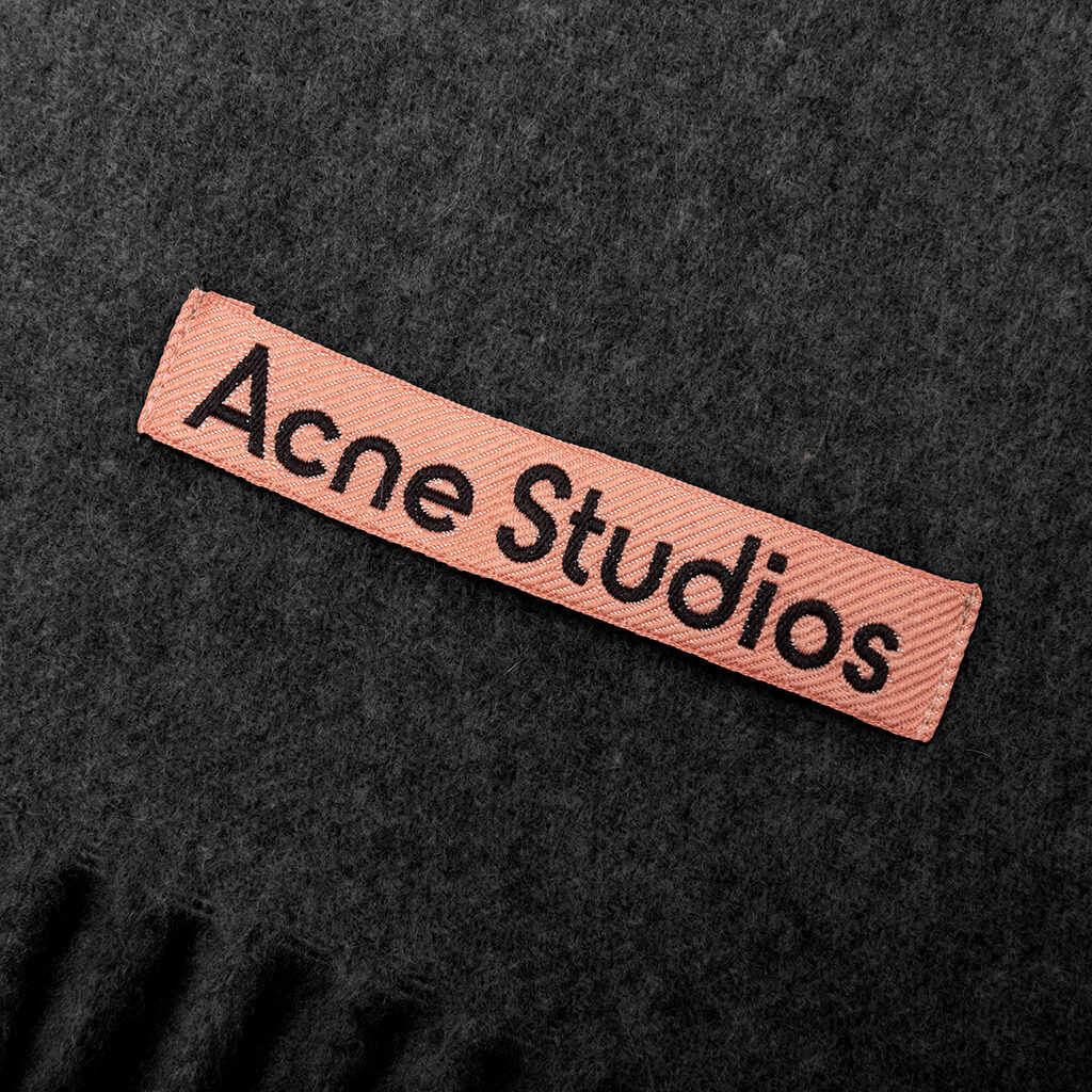 Narrow Wool Fringe Scarf - Black – Feature