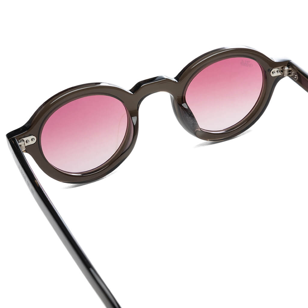 Kaya - Umber/Gradient Rose – Feature