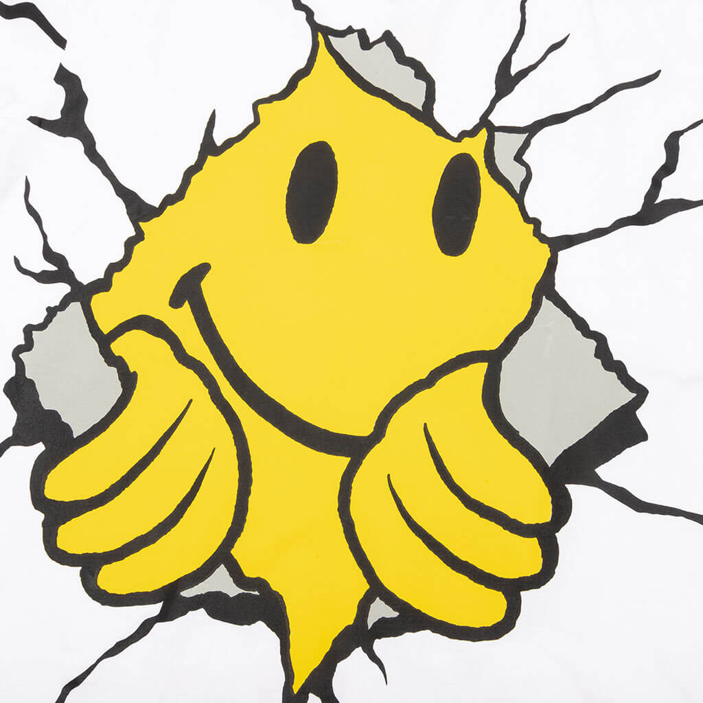 Chinatown Smiley Dry Wall Breaker Tee - White – Feature