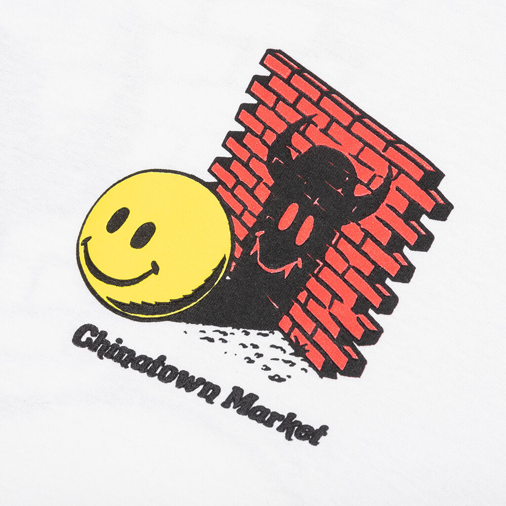 Chinatown Smiley Find The Light T-Shirt - White – Feature