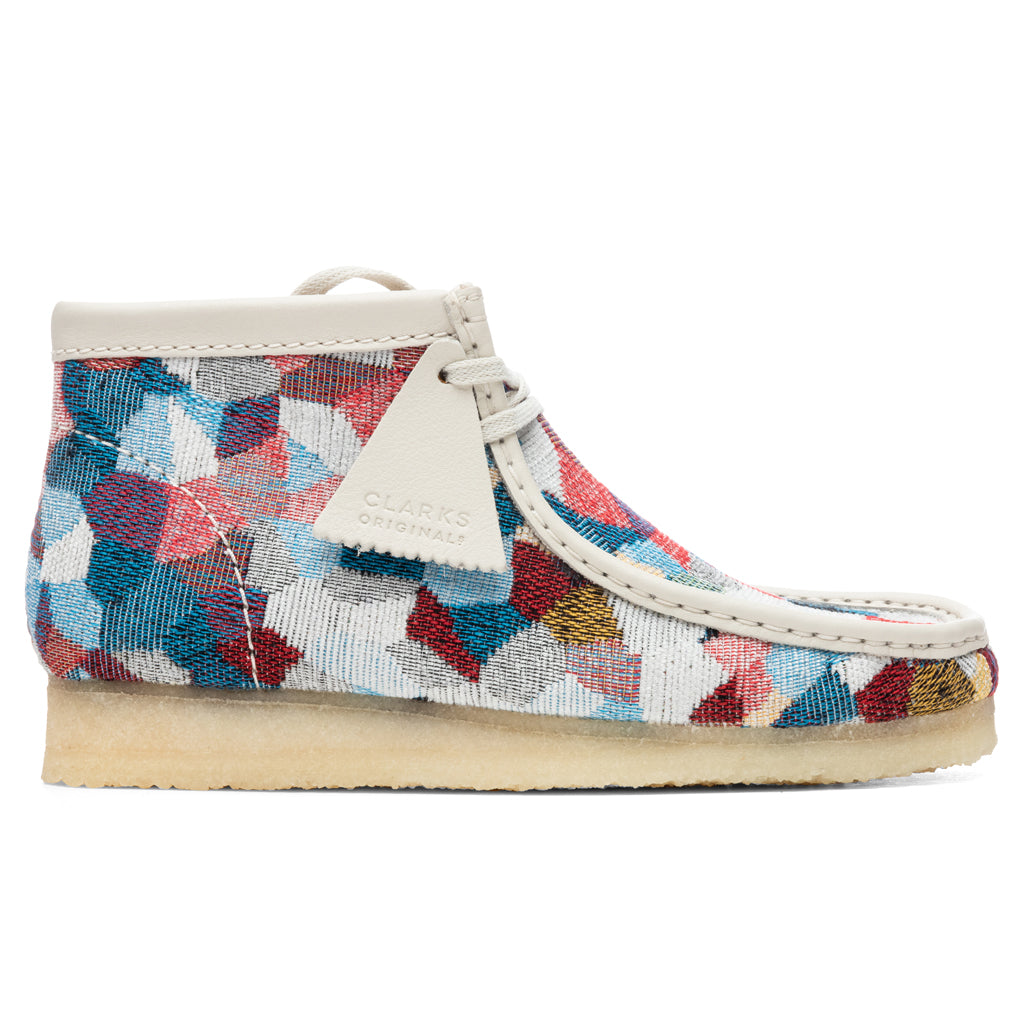 Wallabee Boot - Multicolor Print – Feature