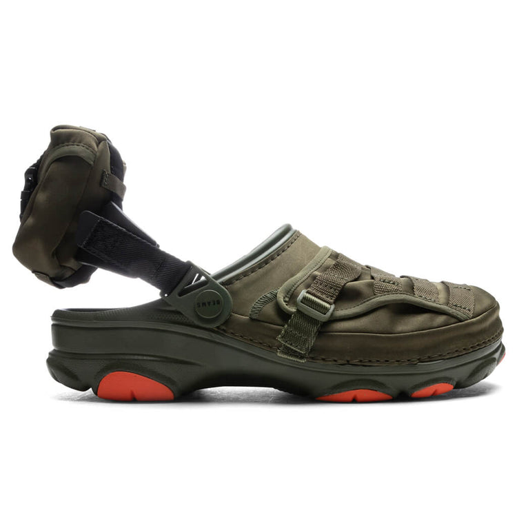 Crocs x Beams Classic All Terrain Military Clog - Army Green – Feature