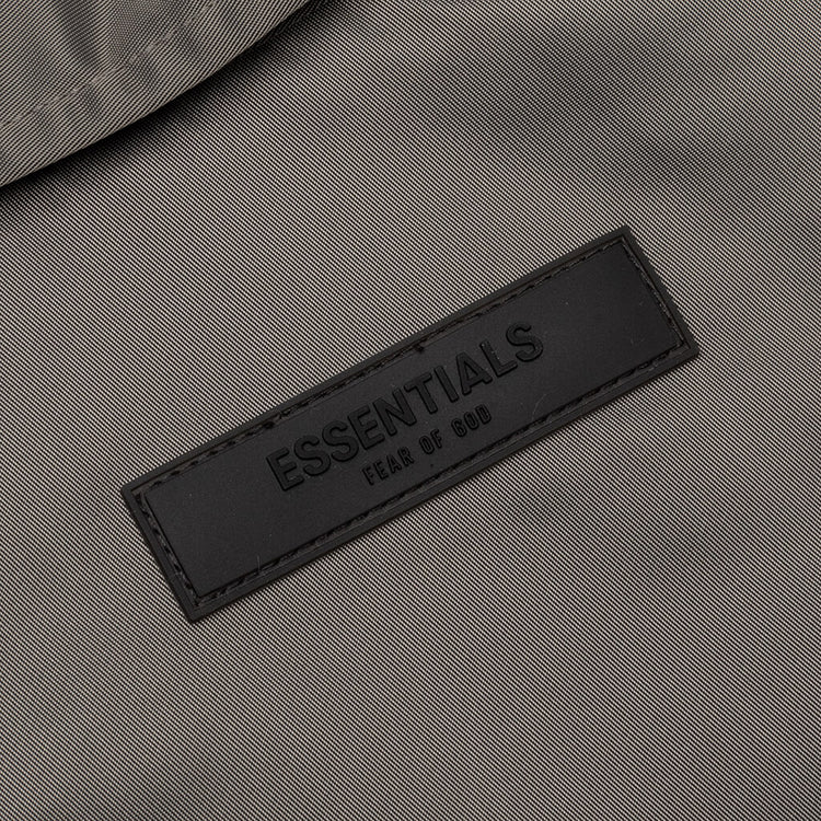 Essentials Coaches Jacket - Desert Taupe – Feature