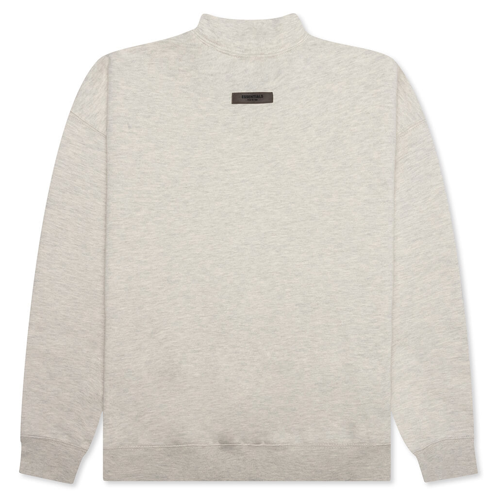 Essentials Core Mockneck - Light Oatmeal – Feature
