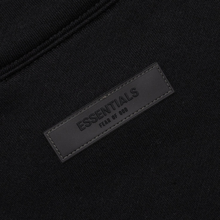 Essentials Core Mockneck - Stretch Limo – Feature