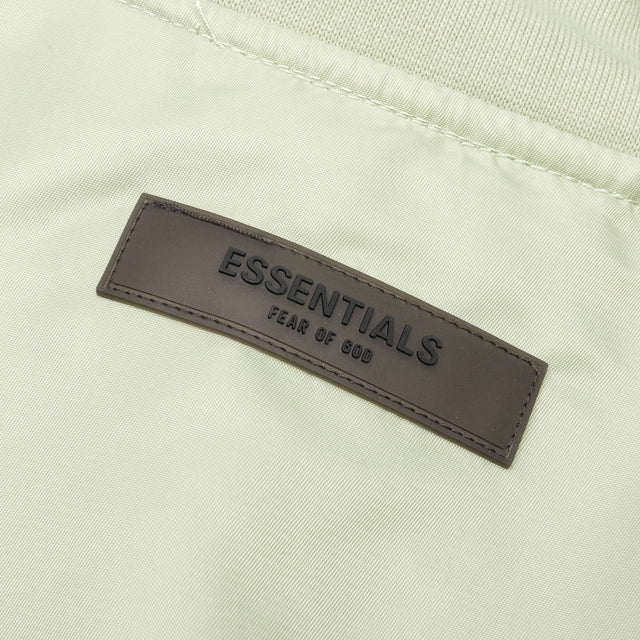 Essentials Half Zip Pullover - Seafoam – Feature