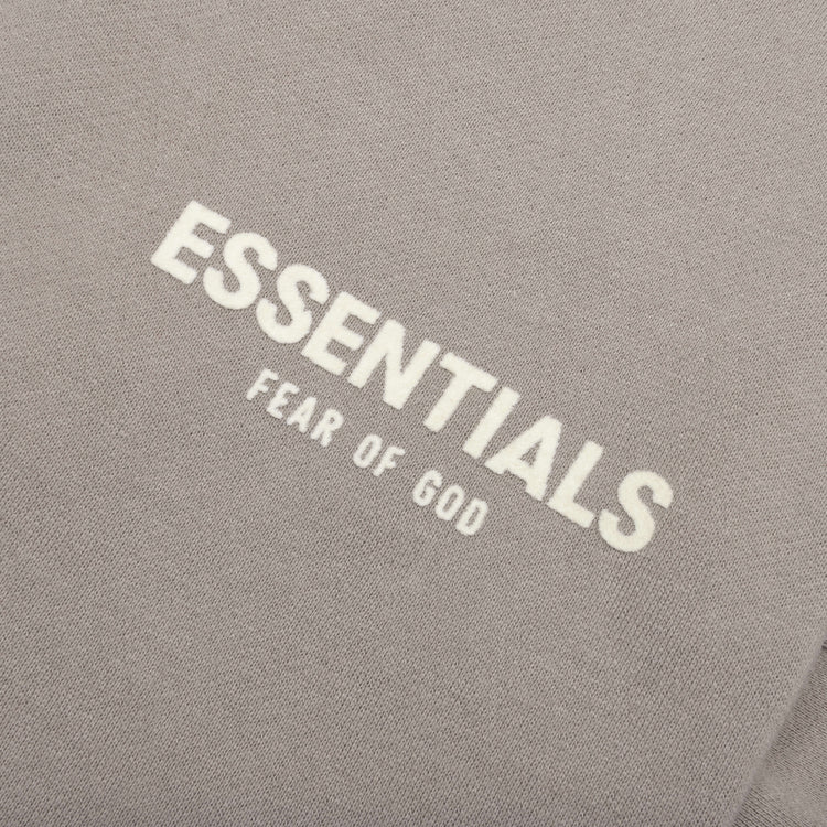 Essentials Kid's Relaxed Sweatpants - Desert Taupe – Feature