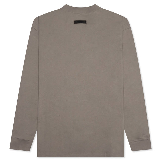 Essentials L/S Tee - Desert Taupe – Feature
