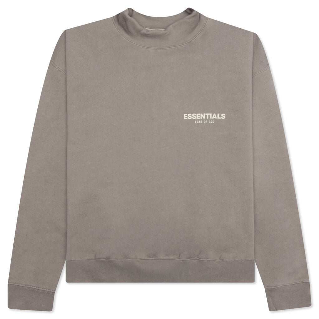 Essentials Mockneck - Desert Taupe – Feature