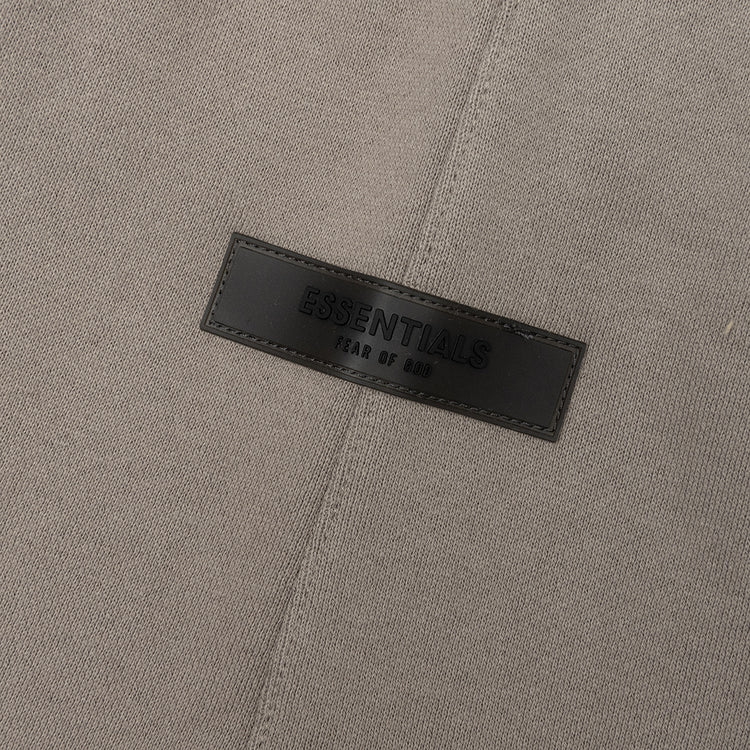 Essentials Sweatpants - Desert Taupe – Feature