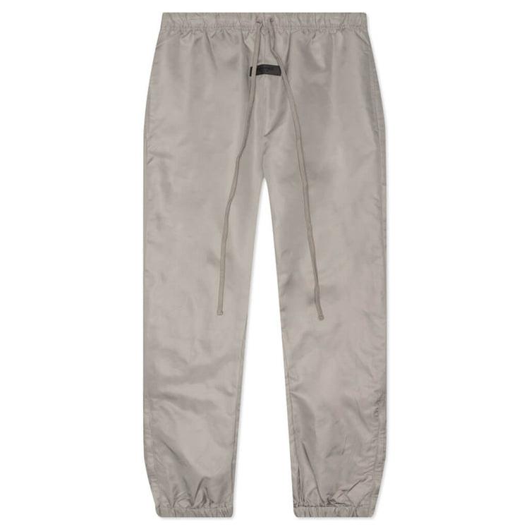 Essentials Track Pant - Desert Taupe – Feature