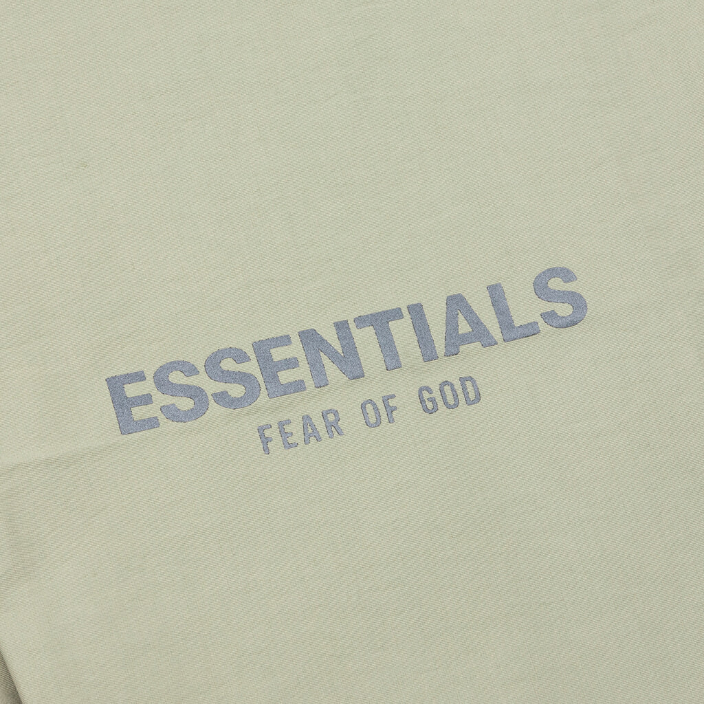 Essentials Track Pant - Pistachio – Feature