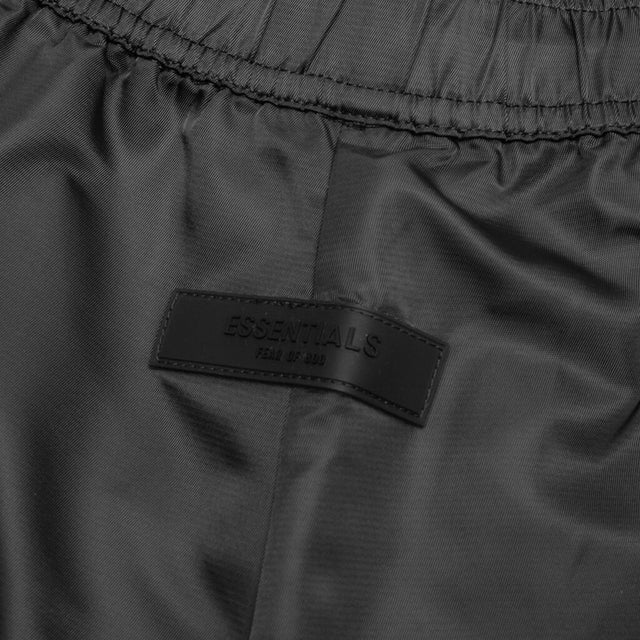 Essentials Women's Running Short - Iron – Feature