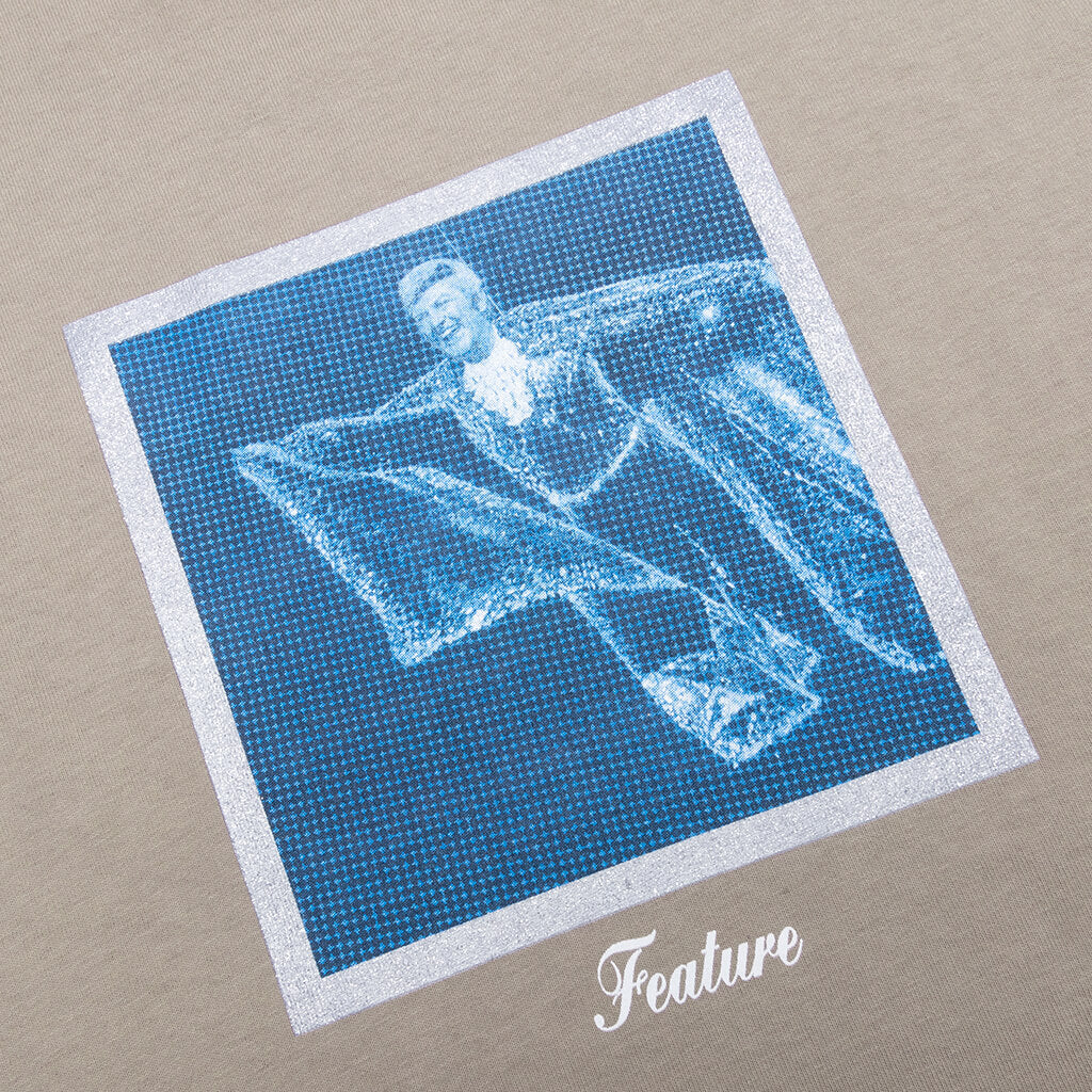D.F.A Tee - Tree House – Feature