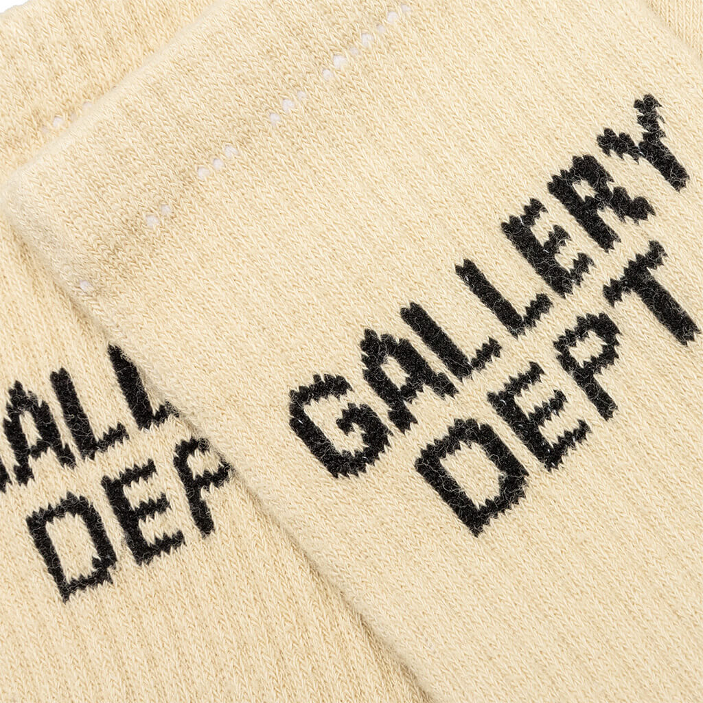 Clean Socks - Tan – Feature