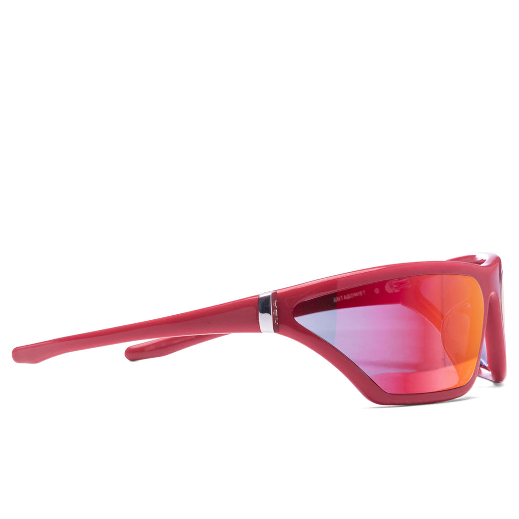 Gentle Monster x HBA Monster ANTAGONIST R2 – Feature