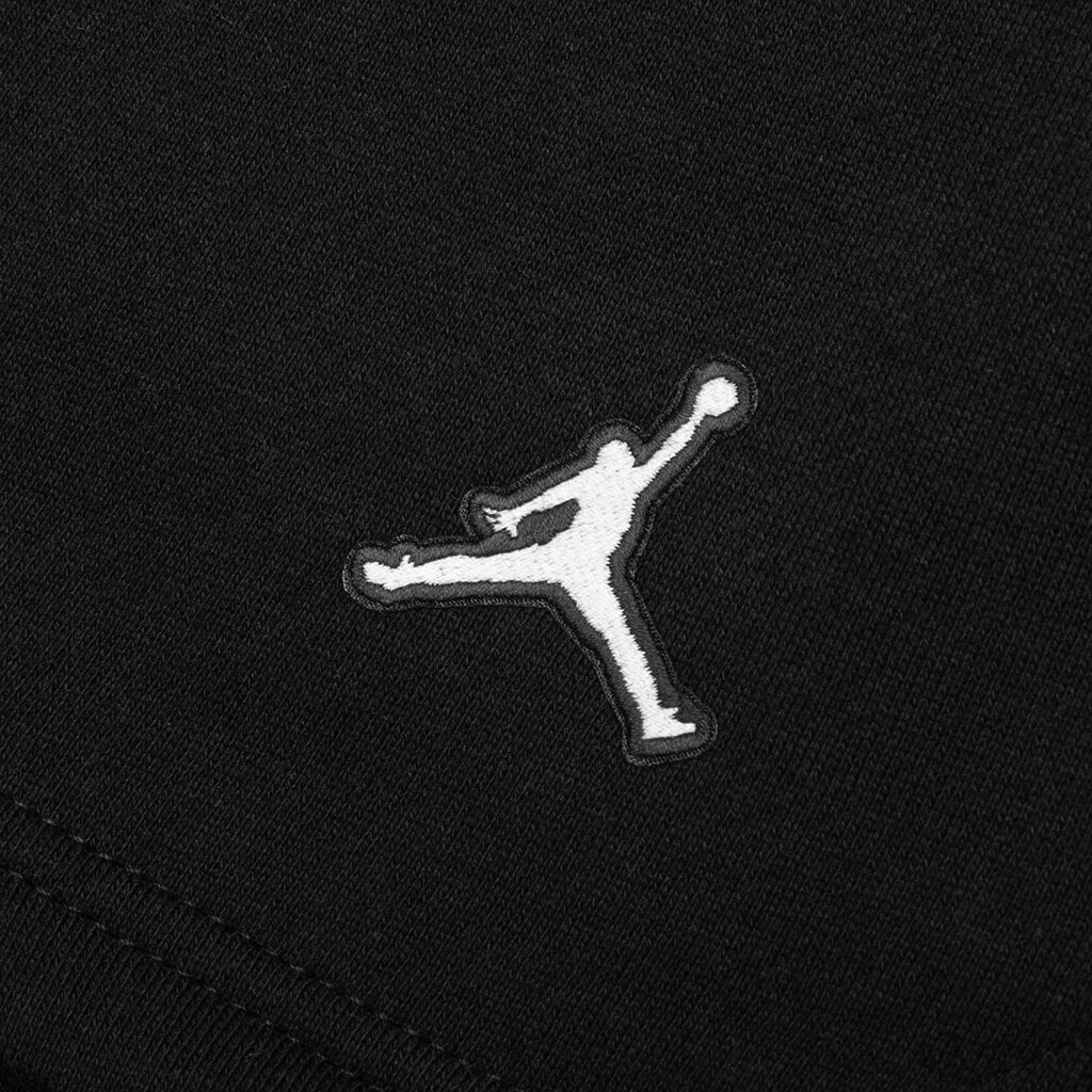 Essential Fleece Shorts - Black/White – Feature