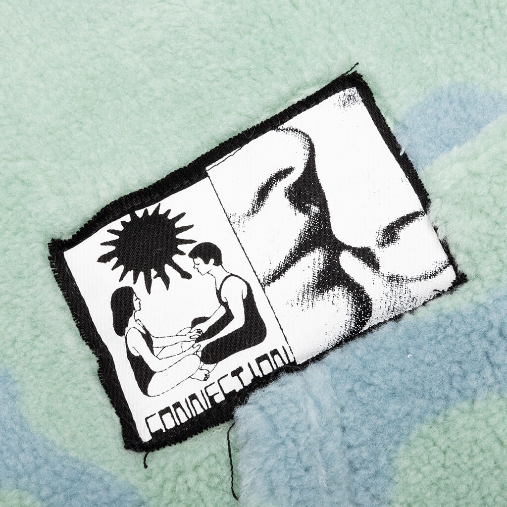 Sherpa Dyed Patch Hoodie - Tie Dye – Feature