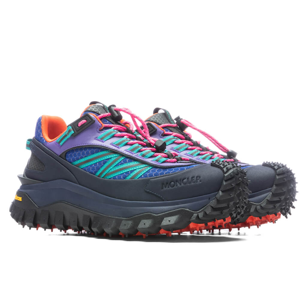 Trailgrip Low Top Sneakers - Dark Blue – Feature