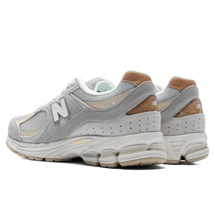 2002R - Concrete – Feature