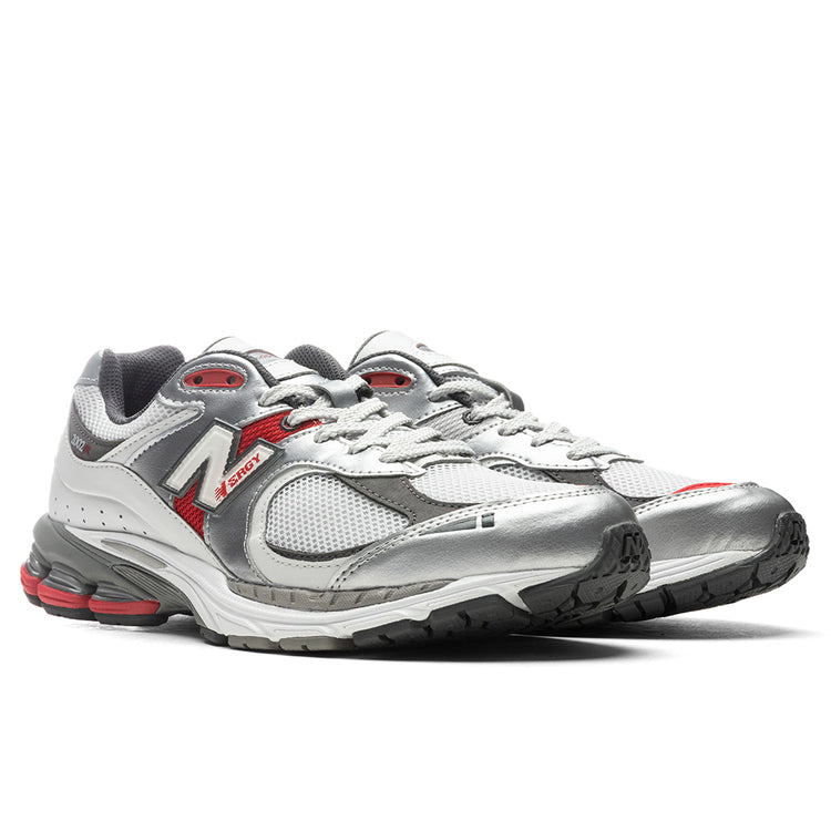 2002R - Silver Metallic – Feature