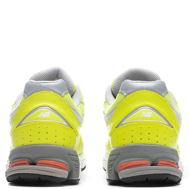 2002R - Sulphur Yellow – Feature
