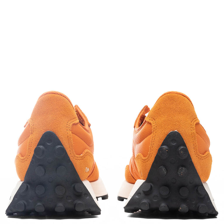 327 - Orange – Feature