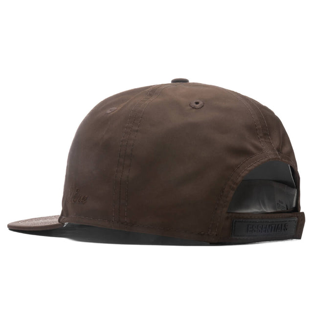 New Era x Fear of God Essentials Retro Crown 9FIFTY Strapback - Wallet ...