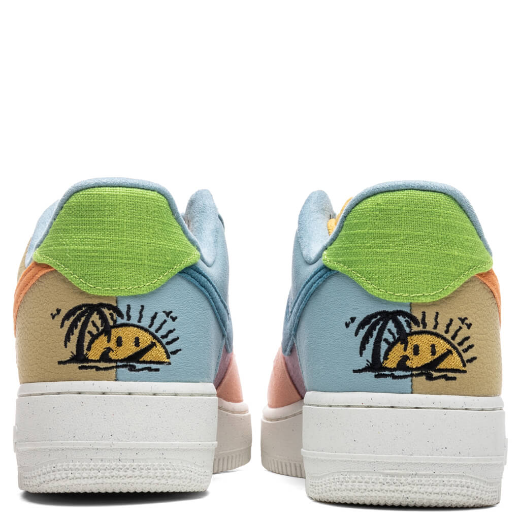 ナイキ メンズ スニーカー Nike Air Force 1 '07 LV8 - Sanded Gold/Hot Curry/Wheat Air Force 1 '07 LV8 - Sanded Gold/Hot Curry/Wheat Grass – Feature