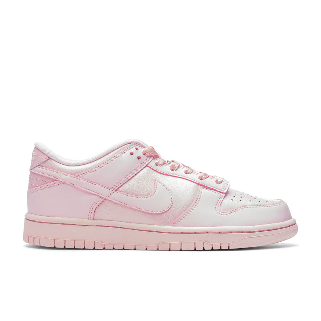 Dunk Low '17 SE (GS) - Prism Pink – Feature