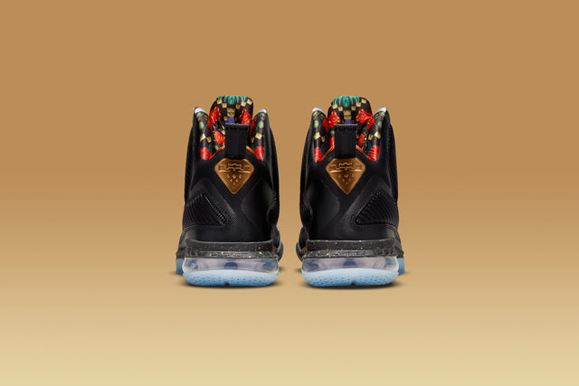 LeBron 9 "Watch the Throne" - Black/Metallic Gold – Feature