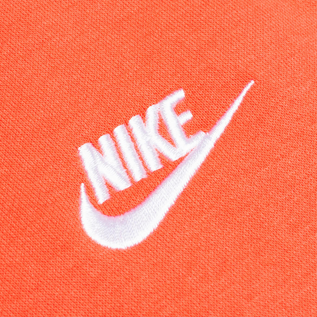 Sportswear Club Fleece Joggers - Magic Ember/White – Feature