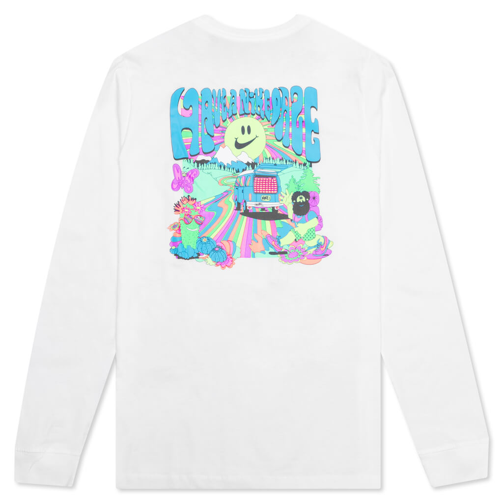 Sportswear Day Black Light L/S T-Shirt - White – Feature