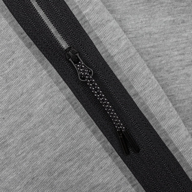 Sportswear Tech Fleece Joggers - Dark Grey Heather/White – Feature