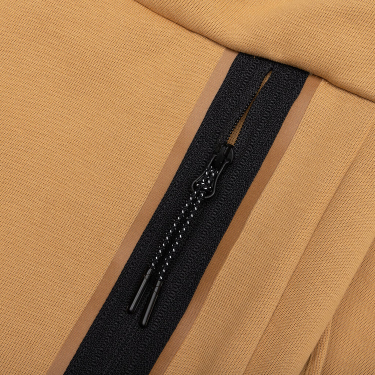 Sportswear Tech Fleece Joggers - Elemental Gold/Sail – Feature