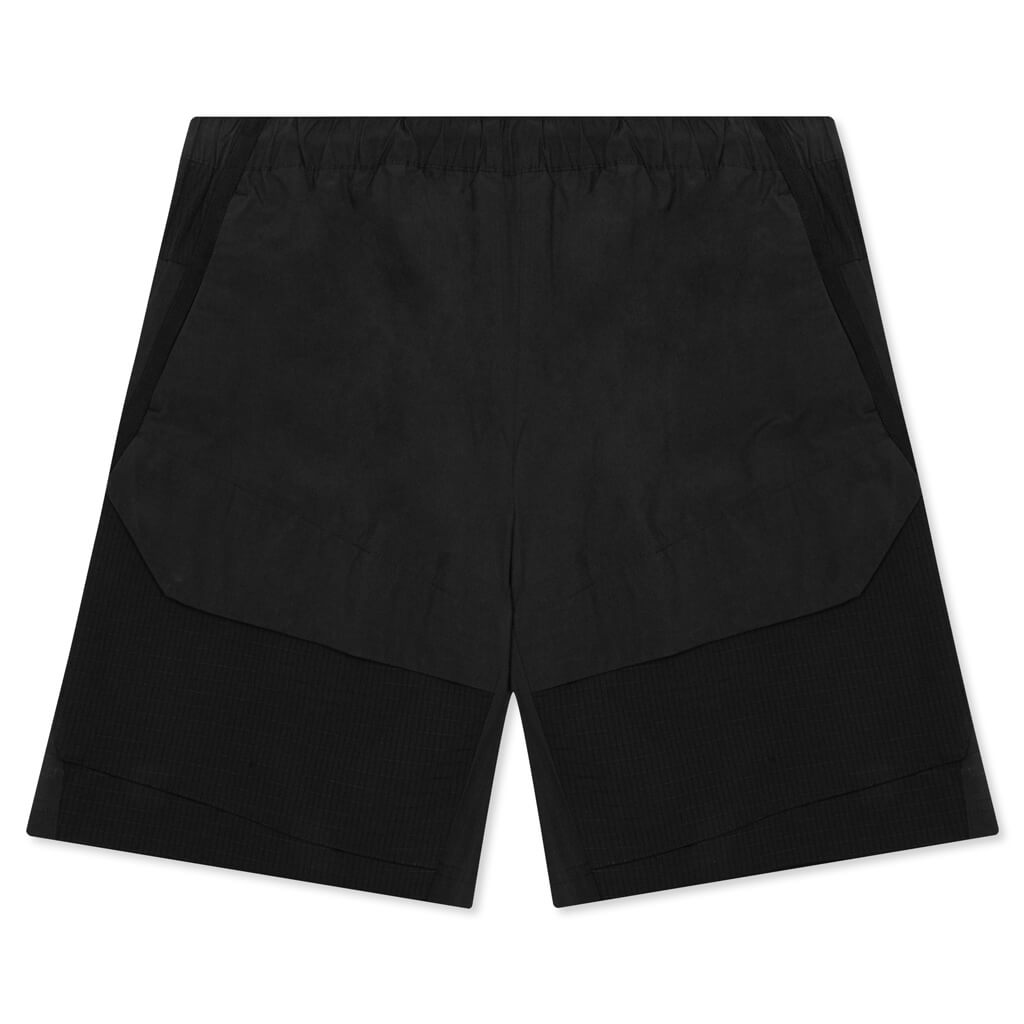 Sportswear Tech Pack Cargo Shorts - Black/Black – Feature