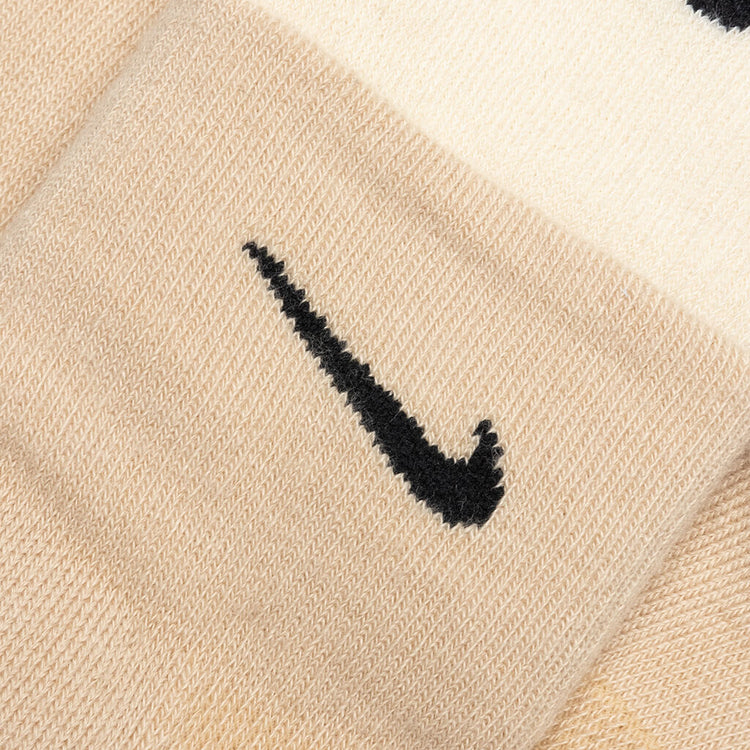 Nike x MMW Sock - Desert Ore/Flat Opal – Feature