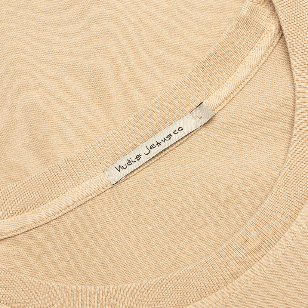 우노 에브리데이 티셔츠 - Faded Sun – Feature