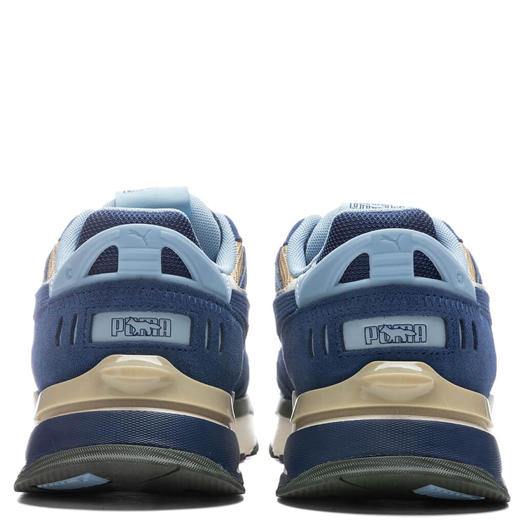 Puma x Maison Kitsune Mirage Sport - Blue – Feature