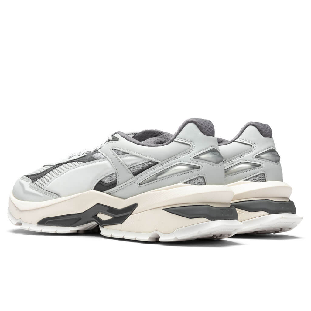 Nano Odyssey - Feather Grey/Cool Mid Grey – Feature