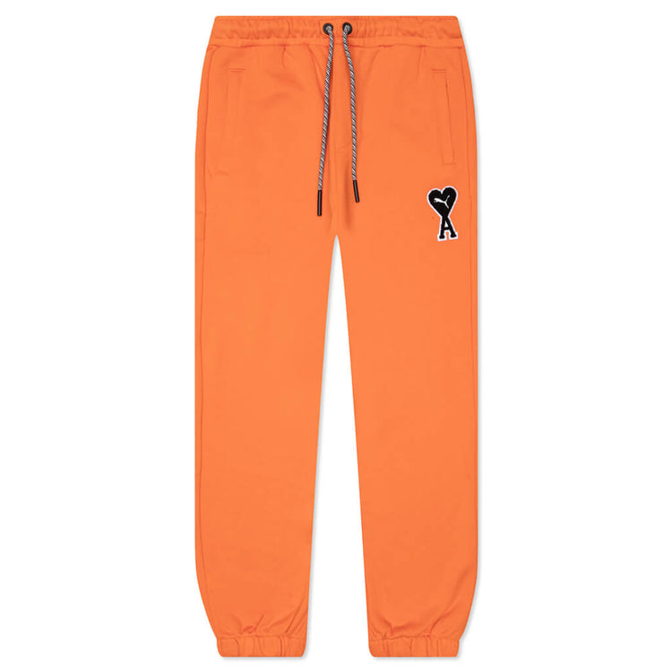Puma x AMI Sweatpants - Jaffa Orange – Feature
